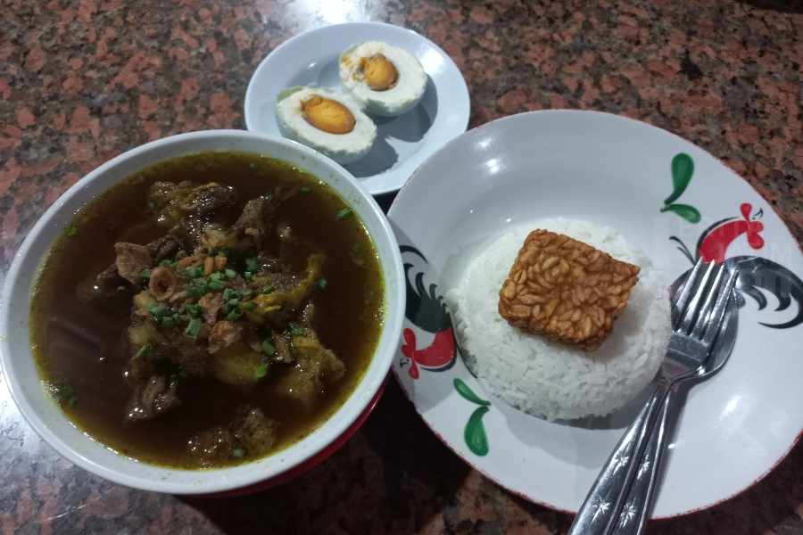 Begini Proses Masak Rawon Jatim, Lengkap Resep dan Bahan